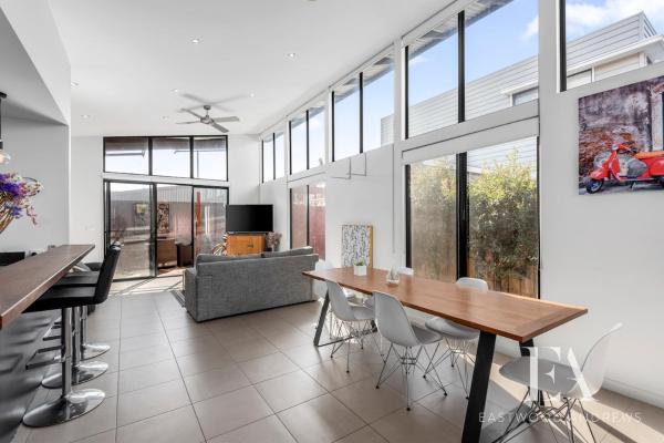 Pet Friendly, Flex Check-inout, Australiana Touch - Geelong