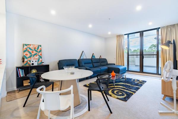 Modern Apartment In The Heart Of Wolli Creek - Penshurst