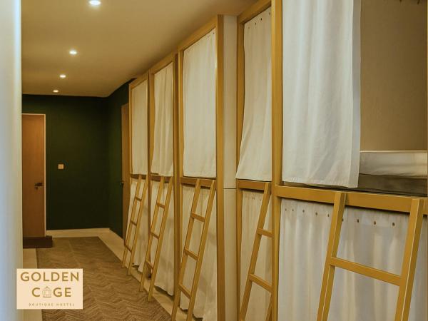 Golden Cage Boutique Hostel - デンパサル