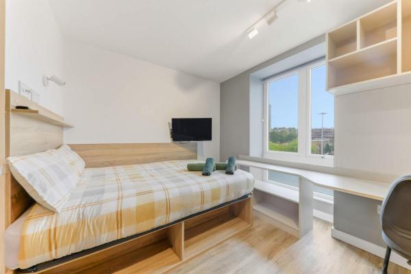 Brand New Studios In Central Leeds - Leeds