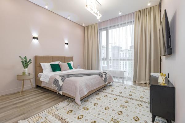 Tokyo Luxe у Хан шатыра - Astana - Nur-Sultan