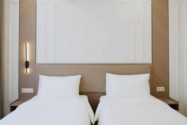 Bon Hotel Bishkek - Bishkek