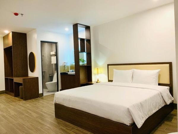 Fiorus Airport Hotel - Phúc Yên