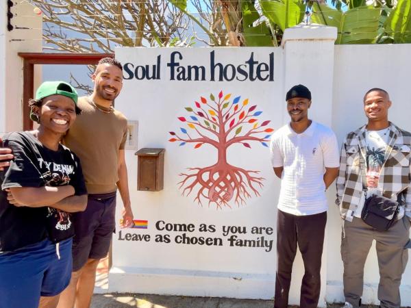 Soul Fam Hostel - Lgbtq Inclusive - Camps Bay