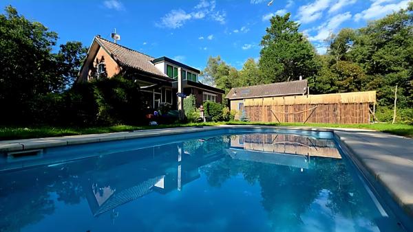 Villa In The Forest Of Amsterdam With Pool - Zandvoort