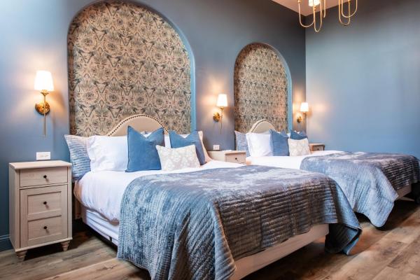 Hollyhock Suite 506 - Louisville, KY