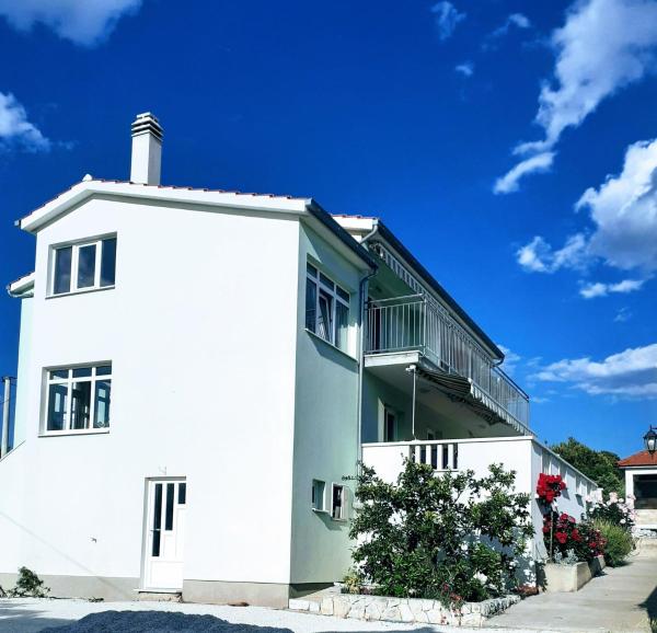 Apartments Marija - Sevid