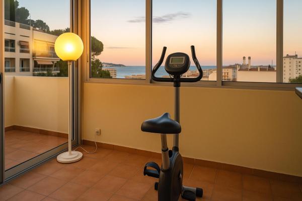 Appartement Lumineux Avec Jacuzzi, Idéal Pour Vos Séjours En Famille Ou Entre Amis - Nizza