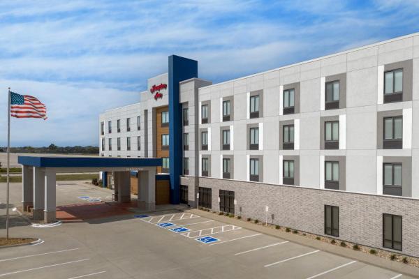 Hampton Inn Waterloo - Waterloo, IA