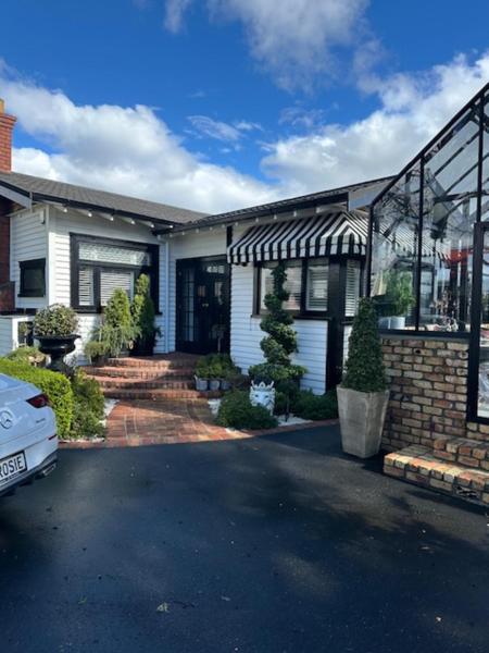 La Belle Maison - Tauranga