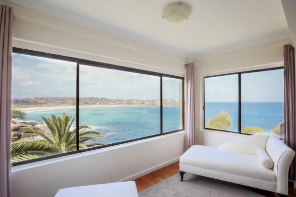 Ultimate Bondi Escape #2 Stunning Views ! - North Sydney