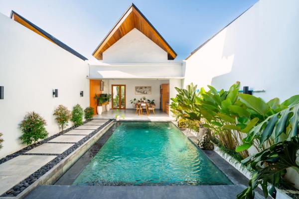 Arkarhea Villa, Brand New! 2br Tropical Villa With Pool, Canggu - Tabanan