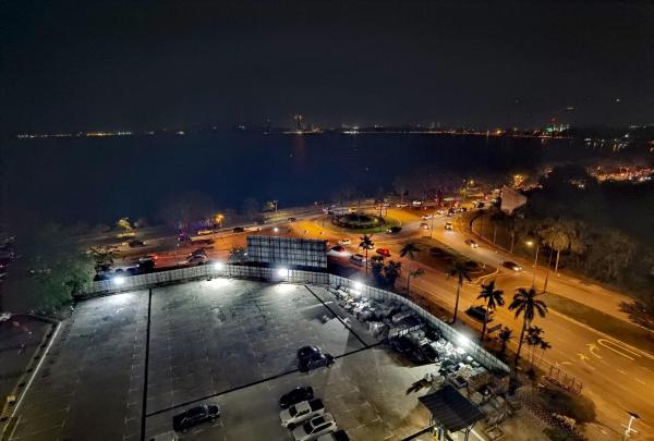 Comfortable Stay With Sea View - Kota Kinabalu