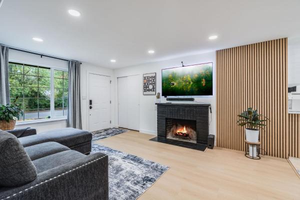 Luxury Duplex Smart Toilet Ac Bbq - Tacoma, WA