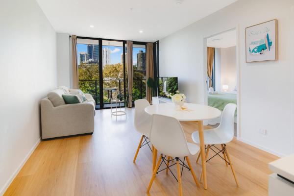 Surfers Riverview Retreat Free Parking Netflix - Surfers Paradise