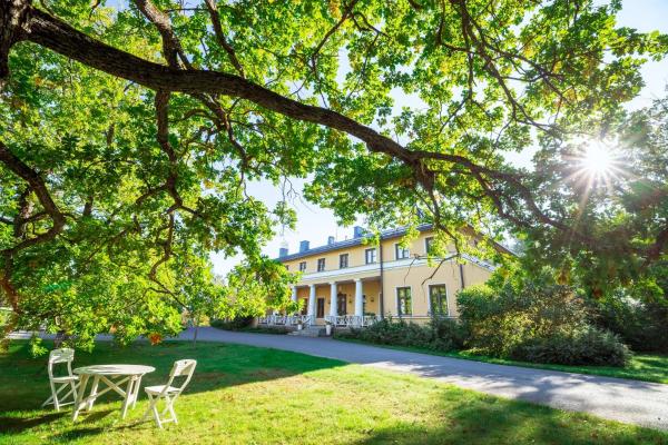 Kyyhkylä Wellbeing Resort - 