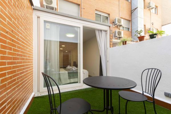 Regency Iv - Ferga Suites - Madryt