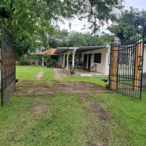 Cozy Corner With Pool Minutes Away From The Beach - Panama