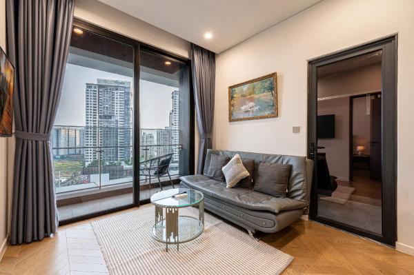 The Grand Vista Lumiere Riverside District 2 Apartment - Ho Chi Minh
