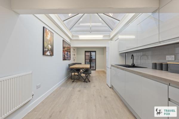 Camila's Penthouse Central Stay - Nottingham