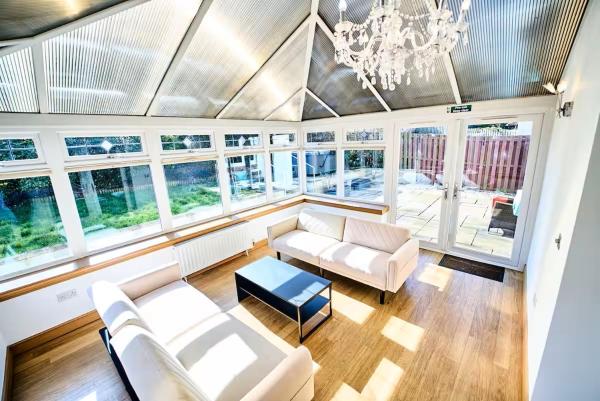 Modern 4-bed Home, Tranent - Gullane