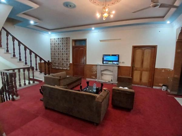 Luxury Family Rooms At Heart Of City - Islamabad
