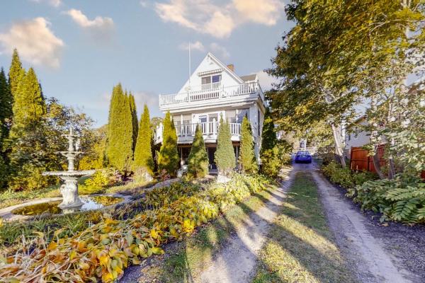 Atlantic Gardens I - Boothbay Harbor, ME