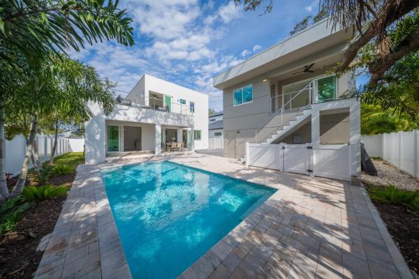 Arlington Park Luxury House - Sarasota, FL