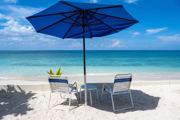 Hideaway At Seagull #25 Condo - Cayman Islands