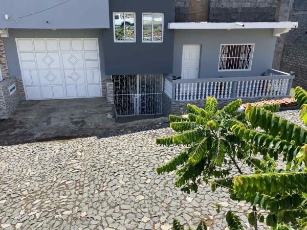 Casa Nova Montrond - Cabo Verde