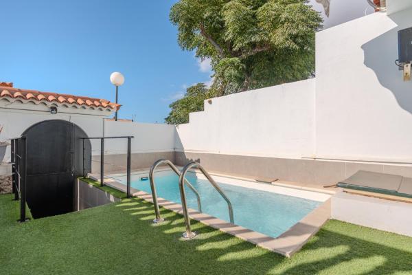 Villa Vinidum Climated Pool,jacuzzi,movietheather - Tenerife