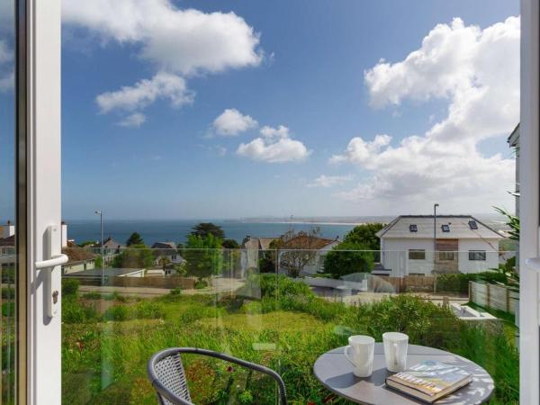 2 Bed Property In St Ives 88406 - St Ives