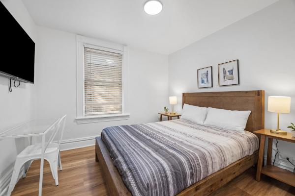 Pittsburgh Shadyside 2d Modern And Stylish Private Bedroom With Shared Bathroom - Pennsylvania
