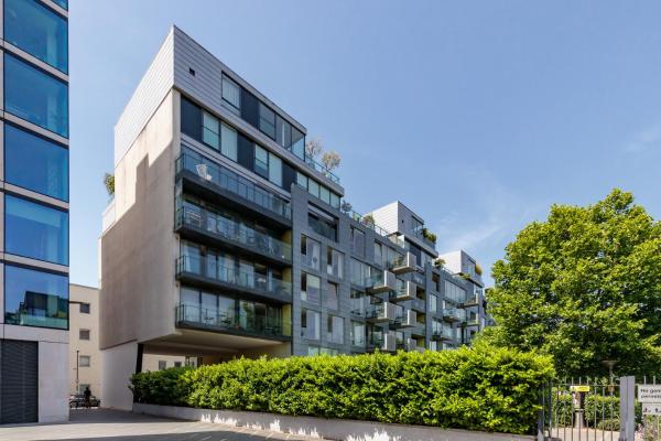 1 To 4 People - Angel Waterside - Near Kings Cross - Bloomsbury