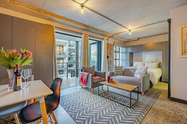 Manhattan Style Garden Studio, Blouberg - Parklands