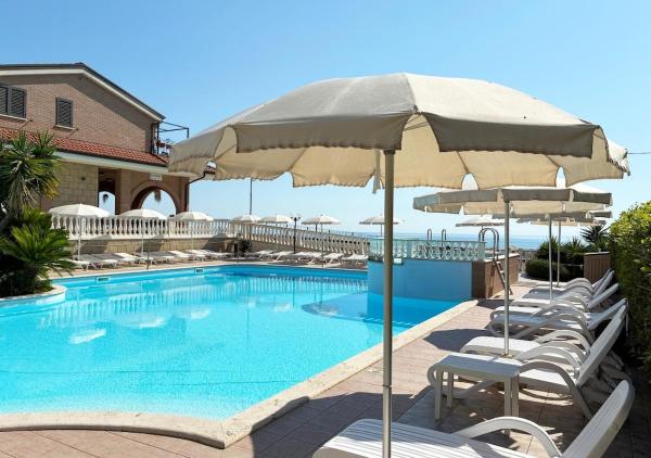 Holihome Vascello B21 - Alba Adriatica