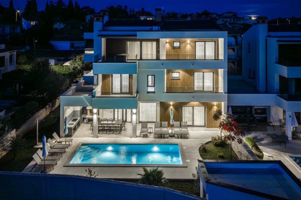 Luxury Villa Del Sol - Heated Pool & Hot Tub - Ližnjan