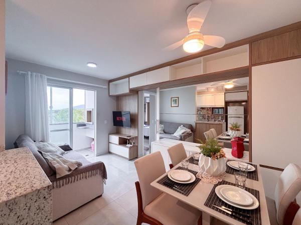 Apê Com A/c, Garagem E Piscina Em Canasvieiras - Florianópolis