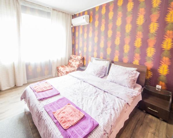 Large 2 Bedrooms Flat - Top Center - In Front Of The Beach - Burgas