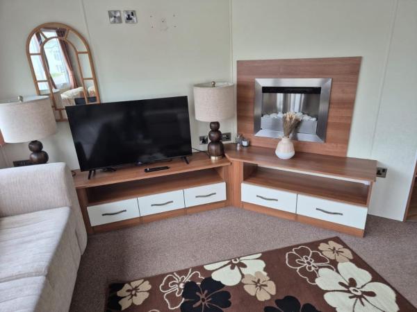 Caravan By The Sea 640 - İngiltere
