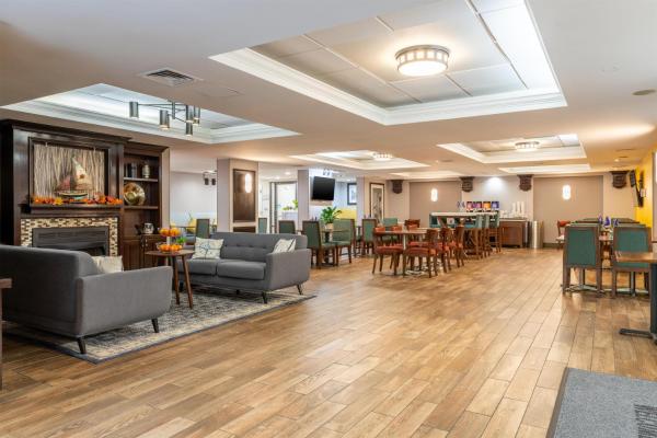 Hampton Inn Portsmouth Central - Portsmouth, NH