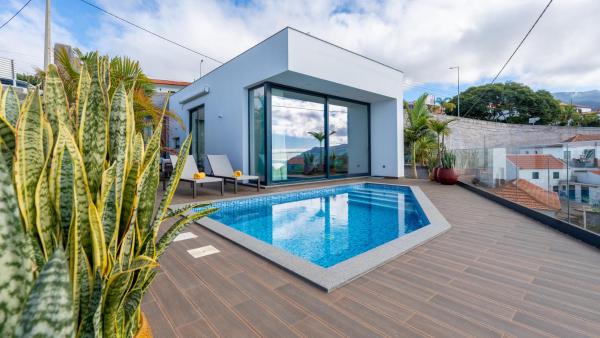 Moonlight Villa By Lovelystay - Calheta