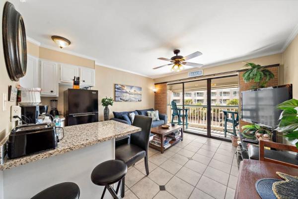 Casa Del Mar Unit 277 - Galveston, TX