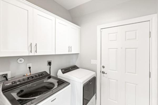 Family Friendly 3-bedroom Coastal Escape - Galveston, TX