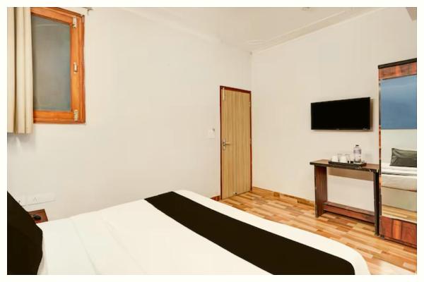 Hotel Panickers Residency Near Temple - Tirupati