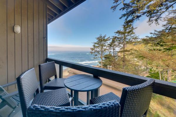 Fish And Whale Watch Otter Rock Gem With Beach Access - Oregon