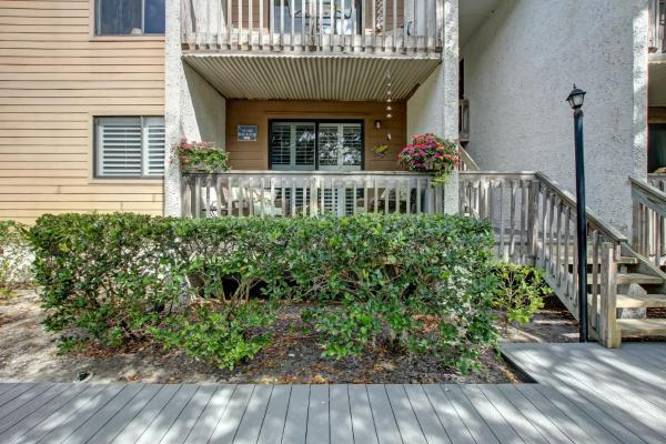 2 Bedroom 2 Bath With Short Walk To The Beach - Fernandina Beach, FL