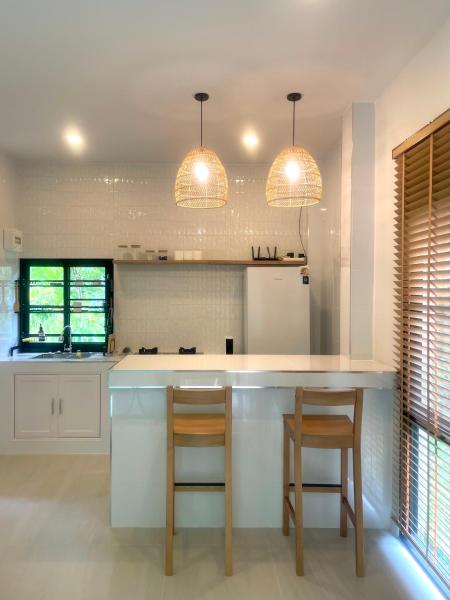 The Whispering Palm 1 - Ko Pha Ngan