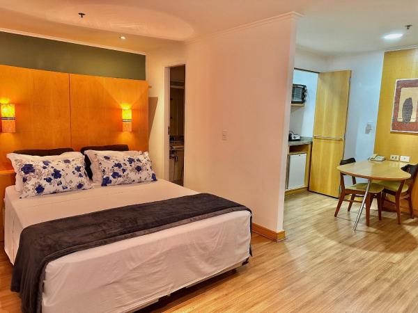 Flat Itaim Bibi Ar Condicionado Arrumação Diária - São Paulo