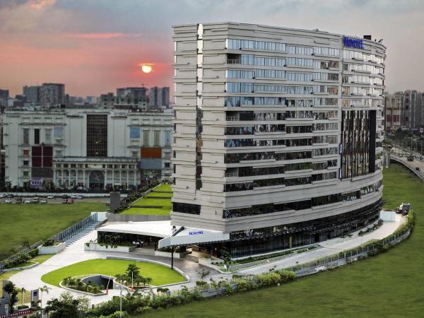 Novotel Kolkata Hotel And Residences - Kolkata (Calcutta)